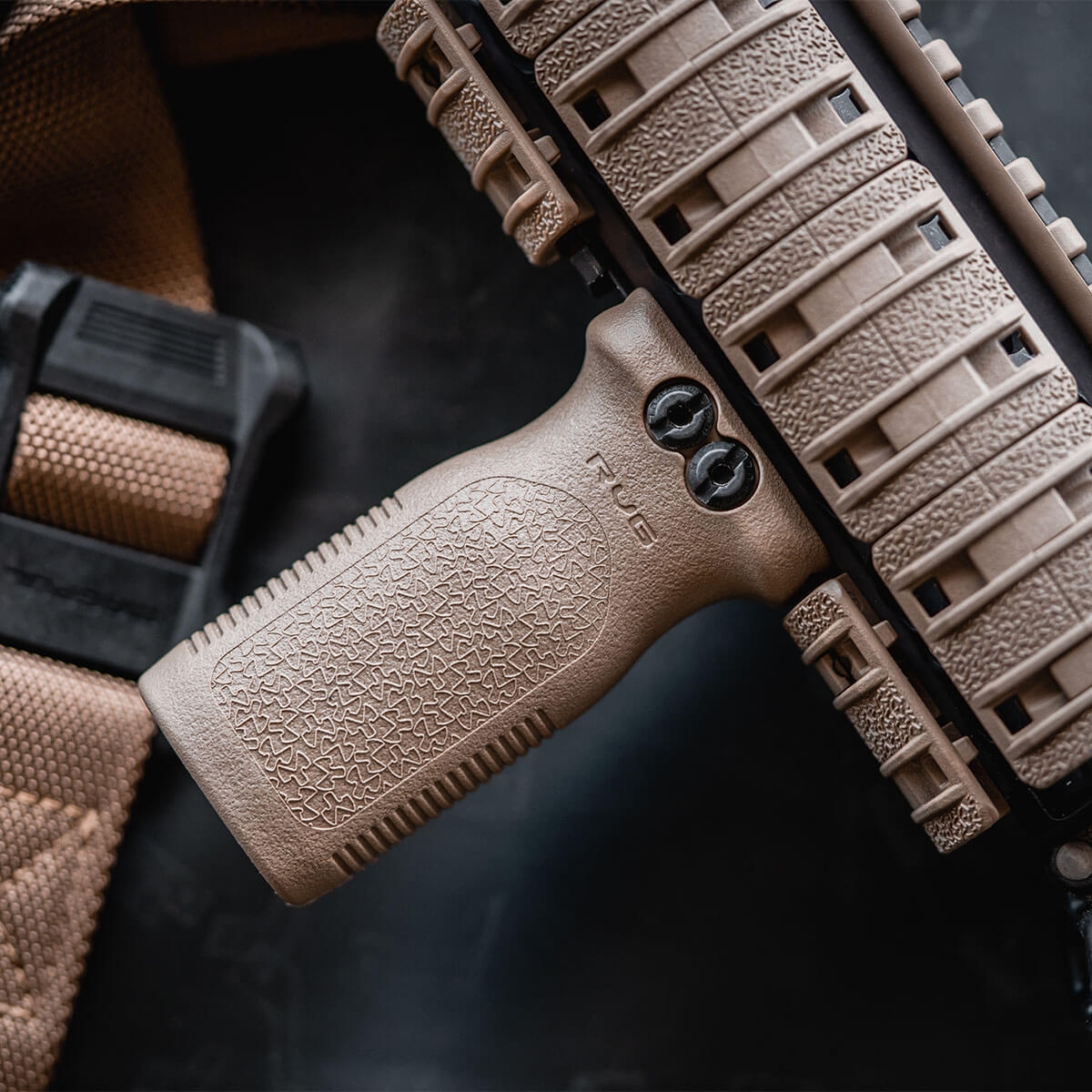 Vertical Grip RIS FDE - Armashop